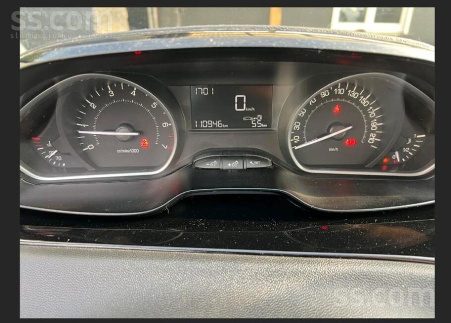 Zils Peugeot 208 2018 Rīga, ar dzinēja tilpumu 1.20 L un nobraukumu 112 tūkst. km par 5757 €, foto 15 vietnē AUTOMOTO.COM.LV