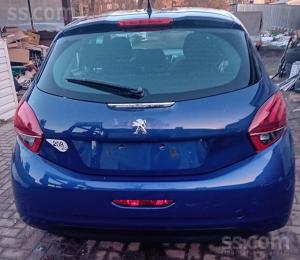 Zils Peugeot 208 2018 Rīga, ar dzinēja tilpumu 1.20 L un nobraukumu 112 tūkst. km par 5757 €, foto 21 vietnē AUTOMOTO.COM.LV