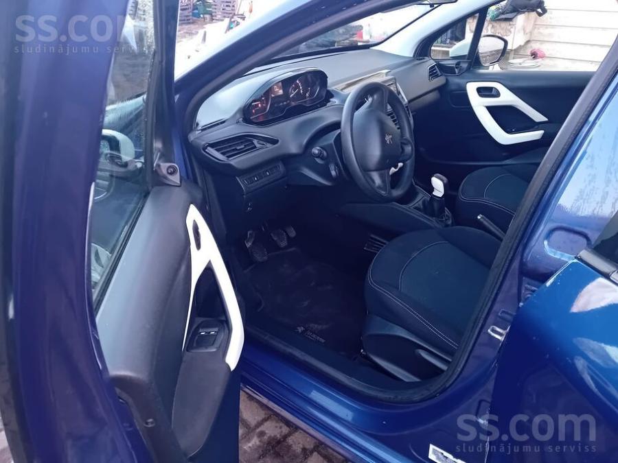 Zils Peugeot 208 2018 Rīga, ar dzinēja tilpumu 1.20 L un nobraukumu 112 tūkst. km par 5757 €, foto 23 vietnē AUTOMOTO.COM.LV