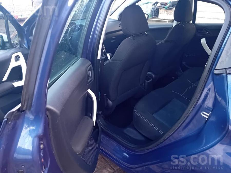 Zils Peugeot 208 2018 Rīga, ar dzinēja tilpumu 1.20 L un nobraukumu 112 tūkst. km par 5757 €, foto 24 vietnē AUTOMOTO.COM.LV