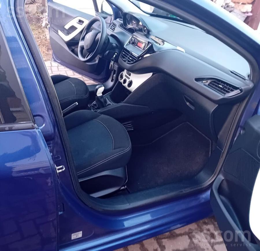 Zils Peugeot 208 2018 Rīga, ar dzinēja tilpumu 1.20 L un nobraukumu 112 tūkst. km par 5757 €, foto 25 vietnē AUTOMOTO.COM.LV
