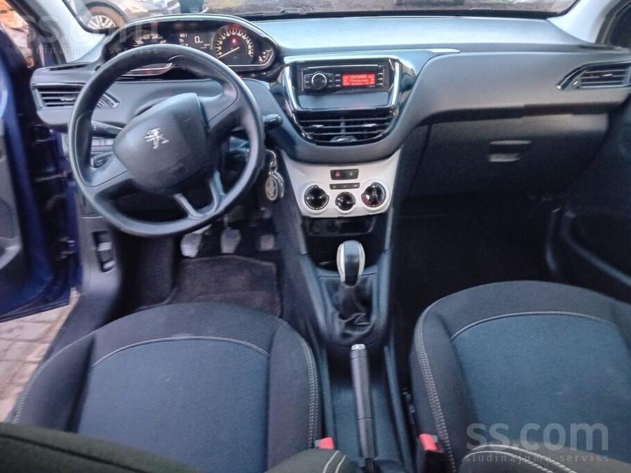 Zils Peugeot 208 2018 Rīga, ar dzinēja tilpumu 1.20 L un nobraukumu 112 tūkst. km par 5757 €, foto 27 vietnē AUTOMOTO.COM.LV