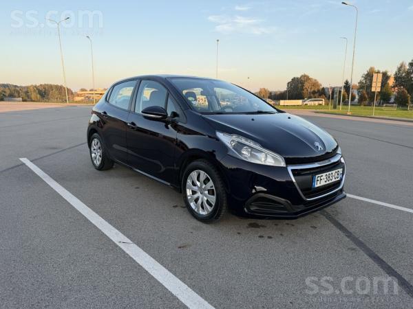 Blue Peugeot 208 2019 in Tukums, with an engine capacity of 1.50 L and mileage of 0 thousand km for 4850 €, photo 8 on AUTOMOTO.COM.LV