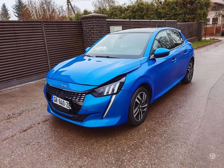Blue Peugeot 208 2020 in Kaunas, with an engine capacity of 1.20 L and mileage of 71 thousand km for 6200 €, photo 26 on AUTOMOTO.COM.LV