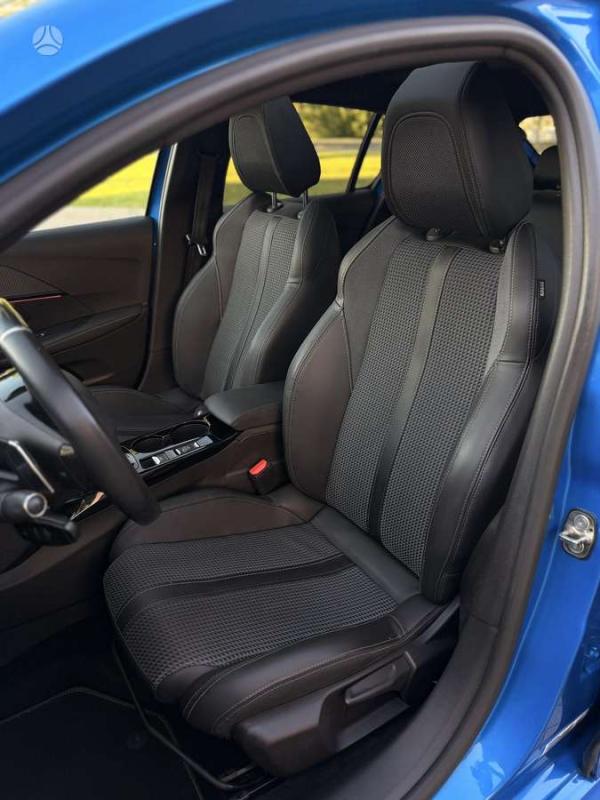 Zils Peugeot 208 2020 Tauragė, ar dzinēja tilpumu 1.20 L un nobraukumu 116 tūkst. km par 13800 €, foto 6 vietnē AUTOMOTO.COM.LV
