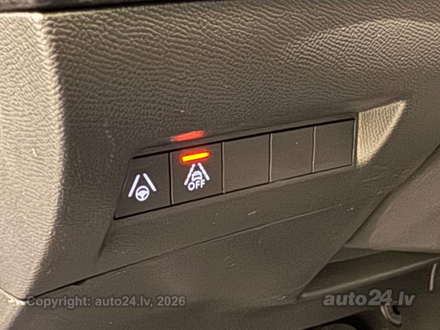 Zils Peugeot 208 2020 Tallina, ar dzinēja tilpumu 0.00 L un nobraukumu 125 tūkst. km par 10900 €, foto 12 vietnē AUTOMOTO.COM.LV