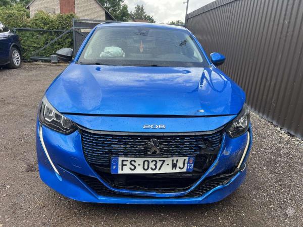 Blue Peugeot 208 2020 in Kaunas, with an engine capacity of 0.00 L and mileage of 70 thousand km for 5900 €, photo 3 on AUTOMOTO.COM.LV