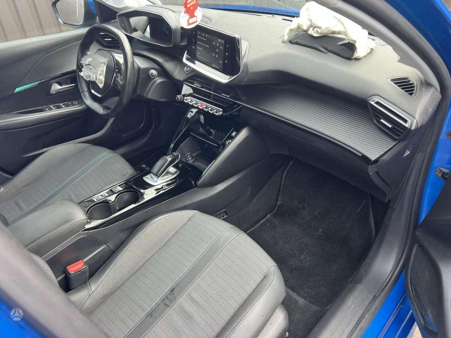 Zils Peugeot 208 2020 Kauņa, ar dzinēja tilpumu 0.00 L un nobraukumu 70 tūkst. km par 5900 €, foto 11 vietnē AUTOMOTO.COM.LV