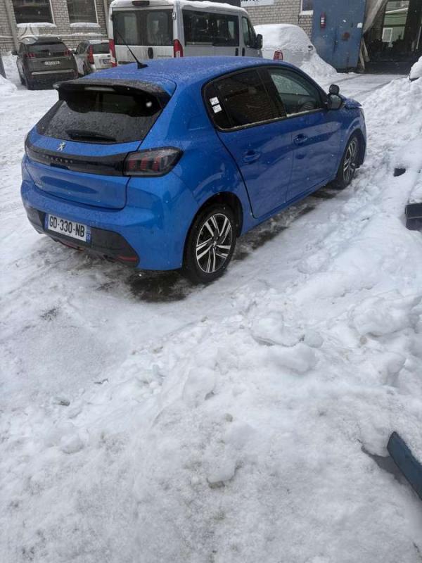 Zils Peugeot 208 2021 Kauņa, ar dzinēja tilpumu 1.20 L un nobraukumu 128 tūkst. km par 5700 €, foto 4 vietnē AUTOMOTO.COM.LV