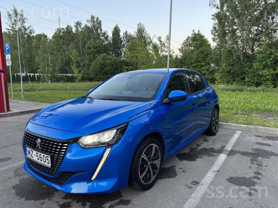 Синий Пежо 208 2021 в Рига, объемом двигателя 1.50 л и пробегом 103 тыс. км за 10000 €, фото 1 на AUTOMOTO.COM.LV