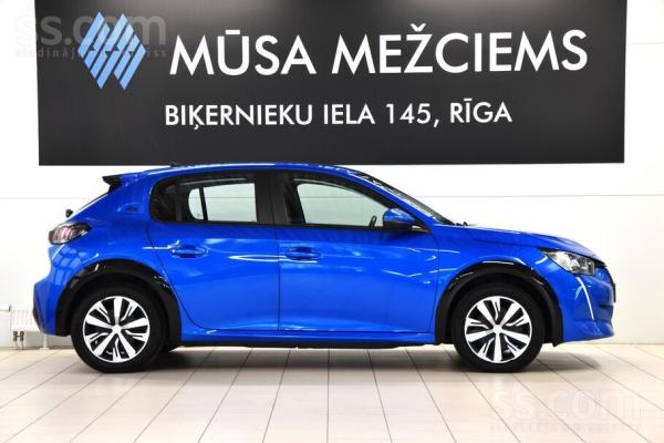 Blue Peugeot 208 2022 in Riga, with an engine capacity of 1.20 L and mileage of 72 thousand km for 16990 €, photo 4 on AUTOMOTO.COM.LV