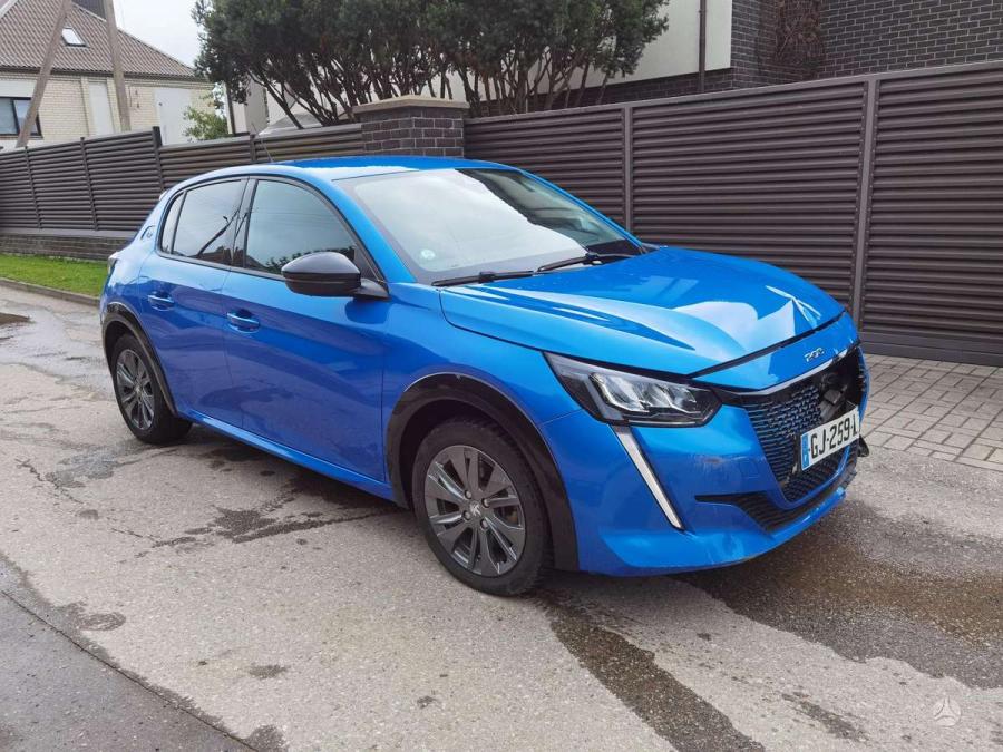 Zils Peugeot 208 2022 Kauņa, ar dzinēja tilpumu 0.00 L un nobraukumu 47 tūkst. km par 7400 €, foto 6 vietnē AUTOMOTO.COM.LV
