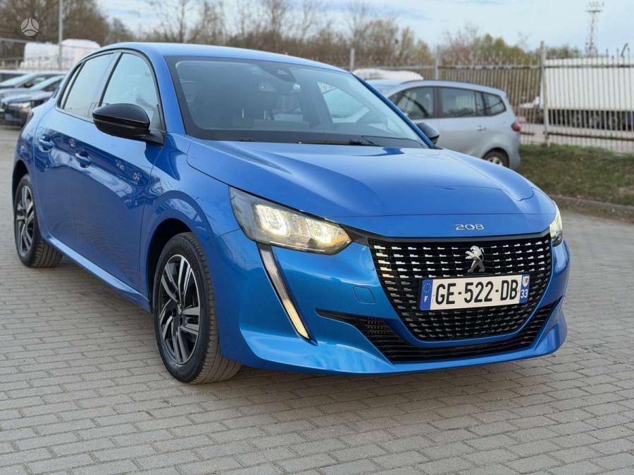 Blue Peugeot 208 2022 in Marijampole, with an engine capacity of 1.20 L and mileage of 90 thousand km for 10890 €, photo 6 on AUTOMOTO.COM.LV