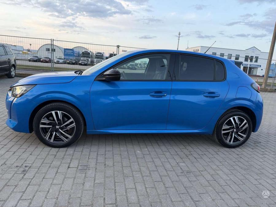 Blue Peugeot 208 2022 in Marijampole, with an engine capacity of 1.20 L and mileage of 90 thousand km for 10890 €, photo 16 on AUTOMOTO.COM.LV