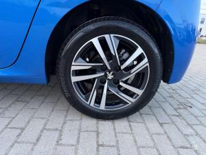 Blue Peugeot 208 2022 in Marijampole, with an engine capacity of 1.20 L and mileage of 90 thousand km for 10890 €, photo 18 on AUTOMOTO.COM.LV