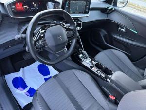 Blue Peugeot 208 2022 in Marijampole, with an engine capacity of 1.20 L and mileage of 90 thousand km for 10890 €, photo 20 on AUTOMOTO.COM.LV