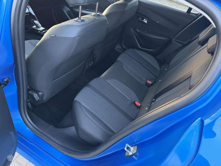 Blue Peugeot 208 2022 in Marijampole, with an engine capacity of 1.20 L and mileage of 90 thousand km for 10890 €, photo 25 on AUTOMOTO.COM.LV
