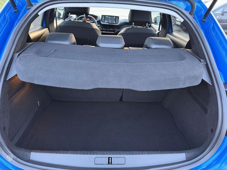 Blue Peugeot 208 2022 in Marijampole, with an engine capacity of 1.20 L and mileage of 90 thousand km for 10890 €, photo 28 on AUTOMOTO.COM.LV