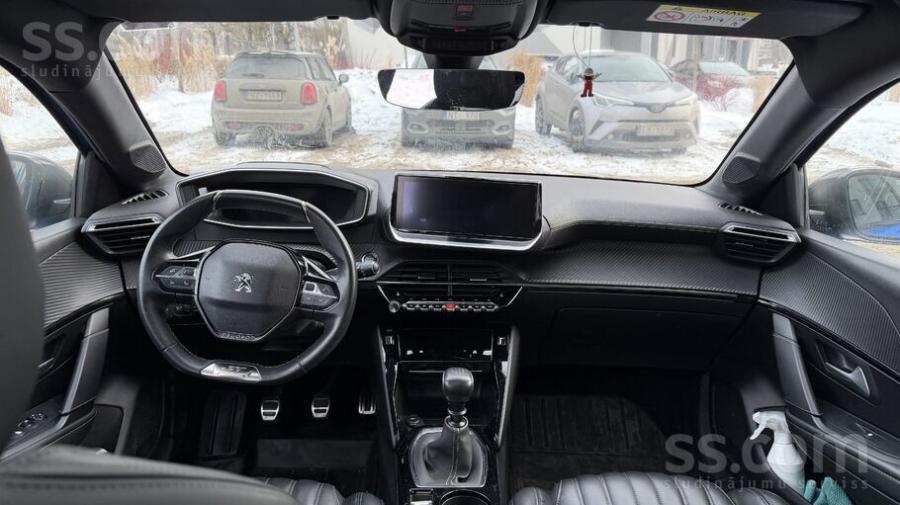 Синий Пежо 208 2021 в Огре, объемом двигателя 1.50 л и пробегом 74 тыс. км за 12000 €, фото 5 на AUTOMOTO.COM.LV