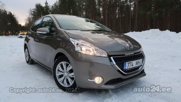 Brown Peugeot 208 2012 in Tallinn, with an engine capacity of 1.40 L and mileage of 158 thousand km for 5200 €, photo 1 on AUTOMOTO.COM.LV