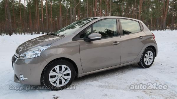 Brown Peugeot 208 2012 in Tallinn, with an engine capacity of 1.40 L and mileage of 158 thousand km for 5200 €, photo 3 on AUTOMOTO.COM.LV