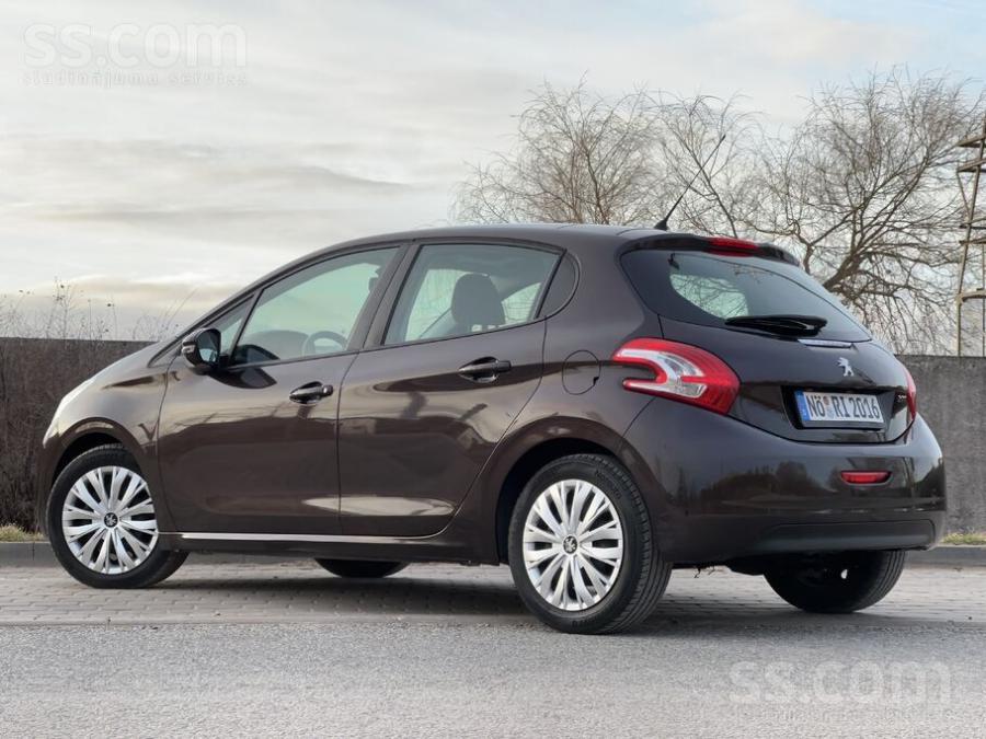 Brūns Peugeot 208 2013 Jelgava, ar dzinēja tilpumu 1.20 L un nobraukumu 165 tūkst. km par 3500 €, foto 4 vietnē AUTOMOTO.COM.LV