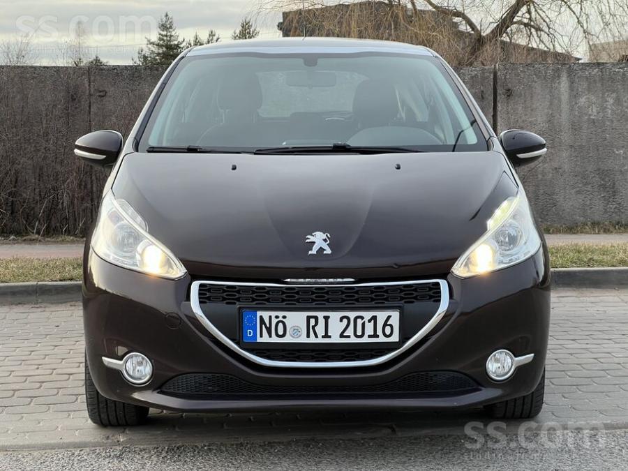 Brūns Peugeot 208 2013 Jelgava, ar dzinēja tilpumu 1.20 L un nobraukumu 165 tūkst. km par 3500 €, foto 5 vietnē AUTOMOTO.COM.LV