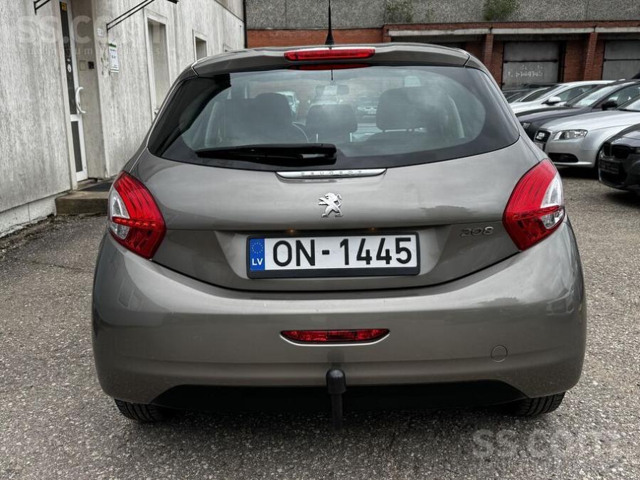 Brūns Peugeot 208 2013 Daugavpils, ar dzinēja tilpumu 1.20 L un nobraukumu 0 tūkst. km par 3800 €, foto 6 vietnē AUTOMOTO.COM.LV