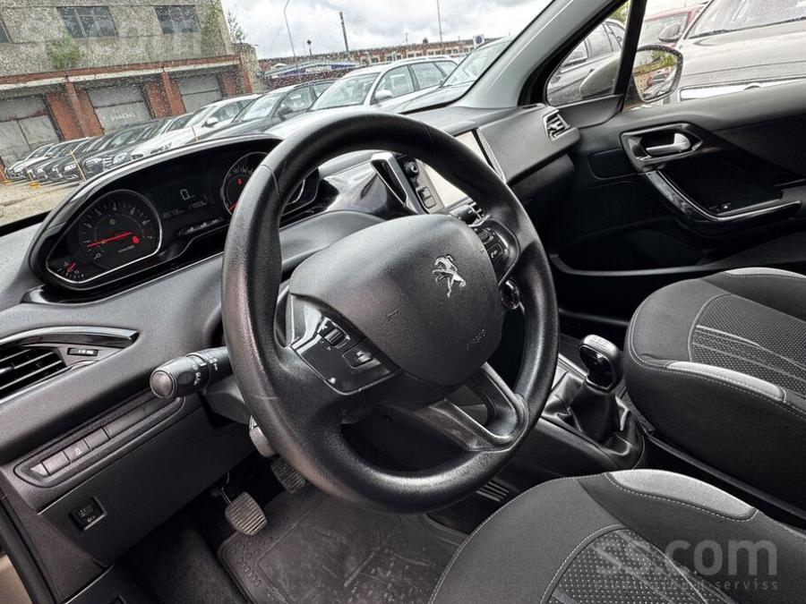 Brūns Peugeot 208 2013 Daugavpils, ar dzinēja tilpumu 1.20 L un nobraukumu 0 tūkst. km par 3800 €, foto 15 vietnē AUTOMOTO.COM.LV