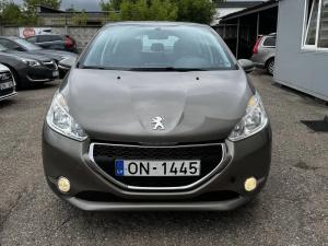 Brown Peugeot 208 2013 in Daugavpils, with an engine capacity of 1.20 L and mileage of 186 thousand km for 3800 €, photo 3 on AUTOMOTO.COM.LV