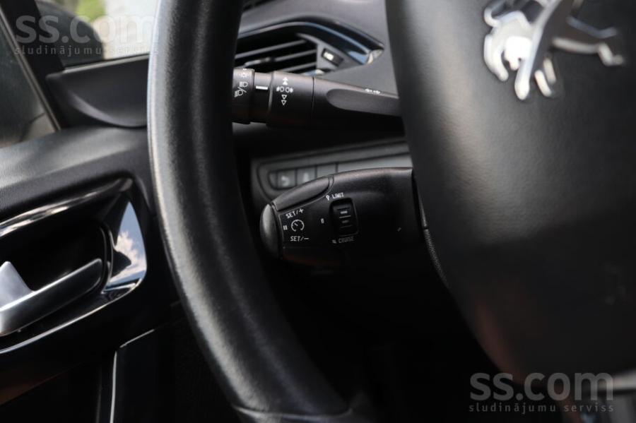 Brūns Peugeot 208 2013 Valmiera, ar dzinēja tilpumu 1.20 L un nobraukumu 170 tūkst. km par 3750 €, foto 14 vietnē AUTOMOTO.COM.LV