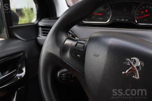 Brūns Peugeot 208 2013 Valmiera, ar dzinēja tilpumu 1.20 L un nobraukumu 170 tūkst. km par 3750 €, foto 17 vietnē AUTOMOTO.COM.LV