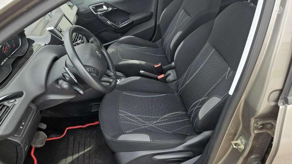 Brown Peugeot 208 2014 in Rokiskis, with an engine capacity of 1.20 L and mileage of 60 thousand km for 4100 €, photo 11 on AUTOMOTO.COM.LV