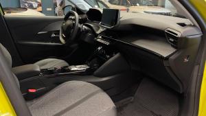 Zaļš Peugeot 208 2024 Rīga, ar dzinēja tilpumu 1.20 L un nobraukumu 20 tūkst. km par 18990 €, foto 19 vietnē AUTOMOTO.COM.LV
