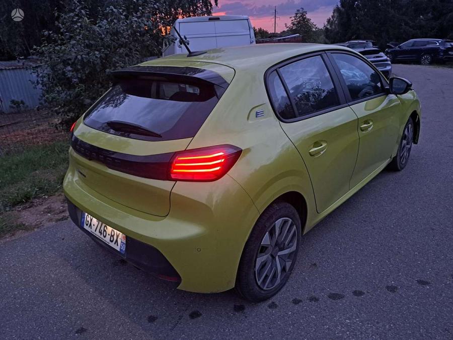 Zaļš Peugeot 208 2024 Kauņa, ar dzinēja tilpumu 0.00 L un nobraukumu 30 tūkst. km par 9200 €, foto 5 vietnē AUTOMOTO.COM.LV