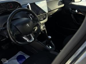 Pelēks Peugeot 208 2012 Viļņa, ar dzinēja tilpumu 1.40 L un nobraukumu 252 tūkst. km par 4290 €, foto 12 vietnē AUTOMOTO.COM.LV