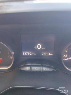 Pelēks Peugeot 208 2012 Šauļi, ar dzinēja tilpumu 1.60 L un nobraukumu 138 tūkst. km par 2500 €, foto 13 vietnē AUTOMOTO.COM.LV