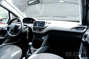 Pelēks Peugeot 208 2012 Rīga, ar dzinēja tilpumu 1.60 L un nobraukumu 158 tūkst. km par 3590 €, foto 6 vietnē AUTOMOTO.COM.LV