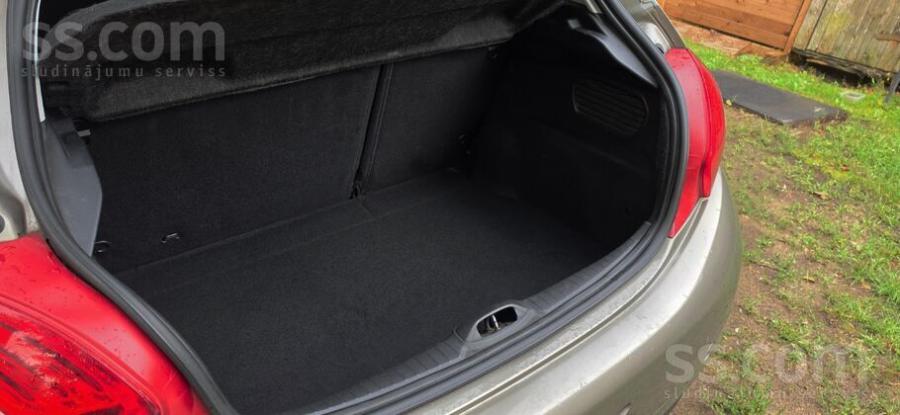 Grey Peugeot 208 2012 in Riga, with an engine capacity of 1.60 L and mileage of 98 thousand km for 3700 €, photo 17 on AUTOMOTO.COM.LV