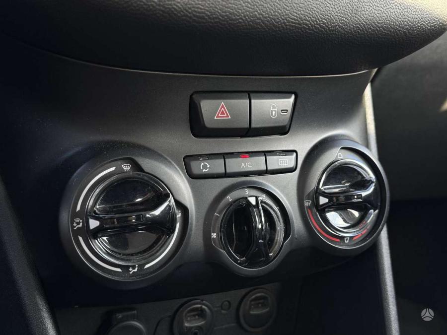 Pelēks Peugeot 208 2012 Viļņa, ar dzinēja tilpumu 1.40 L un nobraukumu 257 tūkst. km par 4190 €, foto 12 vietnē AUTOMOTO.COM.LV