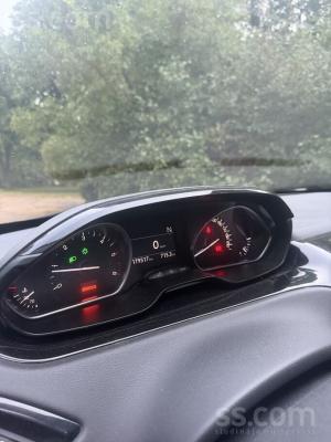 Pelēks Peugeot 208 2012 Tukums, ar dzinēja tilpumu 1.40 L un nobraukumu 180 tūkst. km par 3500 €, foto 4 vietnē AUTOMOTO.COM.LV