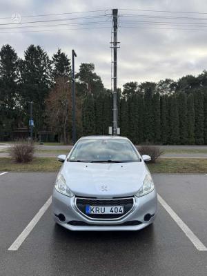 Pelēks Peugeot 208 2013 Kauņa, ar dzinēja tilpumu 1.56 L un nobraukumu 257 tūkst. km par 3000 €, foto 3 vietnē AUTOMOTO.COM.LV