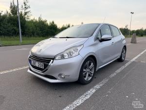 Серый Пежо 208 2013 в Вильнюс, объемом двигателя 1.60 л и пробегом 106 тыс. км за 5200 €, фото 5 на AUTOMOTO.COM.LV