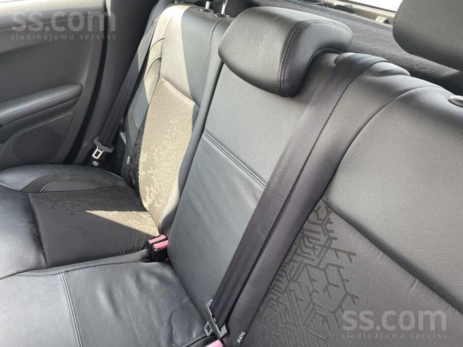 Pelēks Peugeot 208 2013 Daugavpils, ar dzinēja tilpumu 1.40 L un nobraukumu 132 tūkst. km par 3000 €, foto 4 vietnē AUTOMOTO.COM.LV