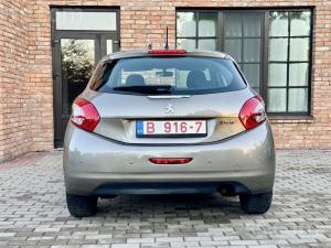 Pelēks Peugeot 208 2013 Jelgava, ar dzinēja tilpumu 1.20 L un nobraukumu 0 tūkst. km par 3300 €, foto 9 vietnē AUTOMOTO.COM.LV
