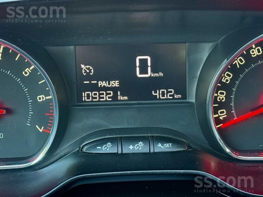 Pelēks Peugeot 208 2013 Jelgava, ar dzinēja tilpumu 1.20 L un nobraukumu 0 tūkst. km par 3300 €, foto 17 vietnē AUTOMOTO.COM.LV