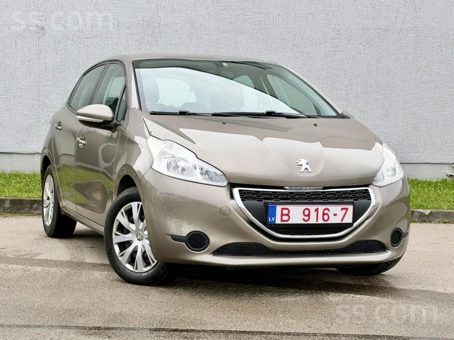 Pelēks Peugeot 208 2013 Jelgava, ar dzinēja tilpumu 1.20 L un nobraukumu 0 tūkst. km par 2950 €, foto 3 vietnē AUTOMOTO.COM.LV