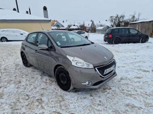 Pelēks Peugeot 208 2014 Tauragė, ar dzinēja tilpumu 1.20 L un nobraukumu 160 tūkst. km par 2200 €, foto 5 vietnē AUTOMOTO.COM.LV