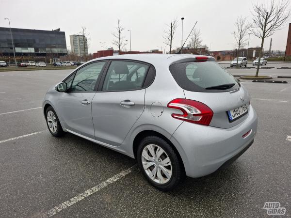 Pelēks Peugeot 208 2014 Klaipėda, ar dzinēja tilpumu 1.60 L un nobraukumu 194 tūkst. km par 3500 €, foto 4 vietnē AUTOMOTO.COM.LV
