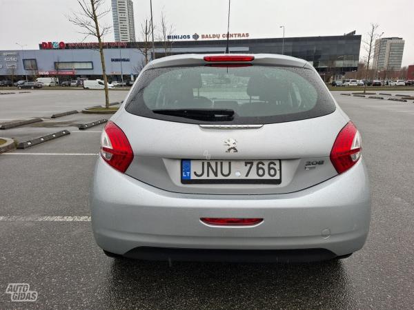 Pelēks Peugeot 208 2014 Klaipėda, ar dzinēja tilpumu 1.60 L un nobraukumu 194 tūkst. km par 3500 €, foto 6 vietnē AUTOMOTO.COM.LV